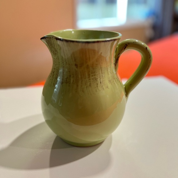 Dining | Green Pitcher Farmhouse Style Dinner Table Pitcher Vase Rustic ...